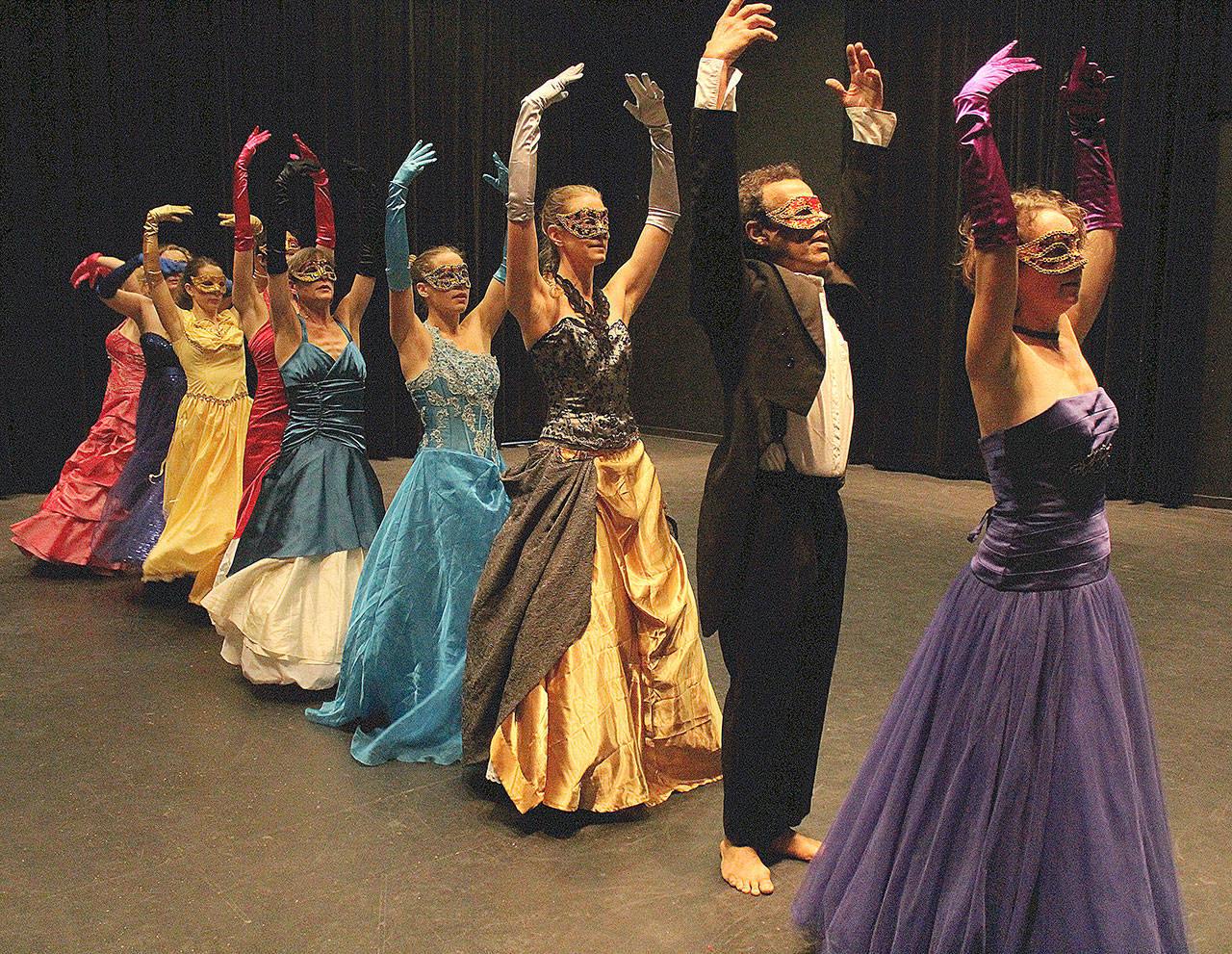 ‘Roasted Nut’ dance production at Orcas Center | Islands' Sounder