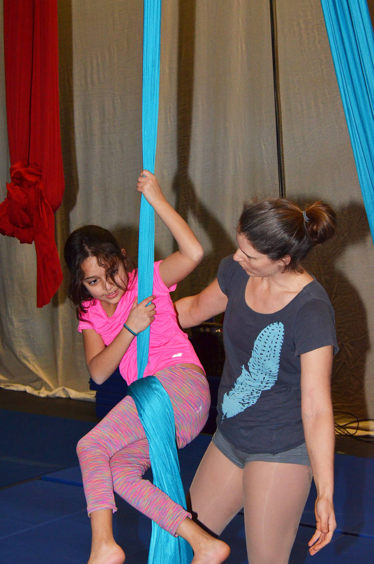 Join the circus with aerial acrobatics class | Islands' Sounder