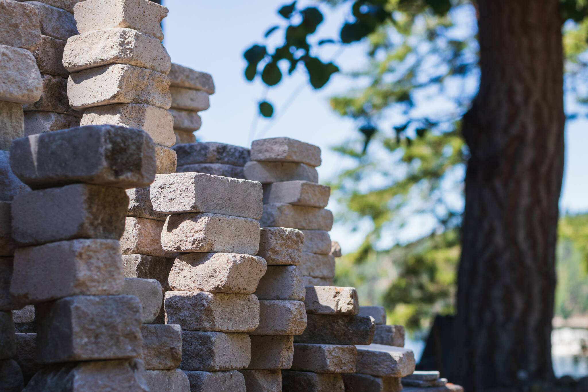 EDC offers free ‘Introduction to Masonry’ class | Islands' Sounder