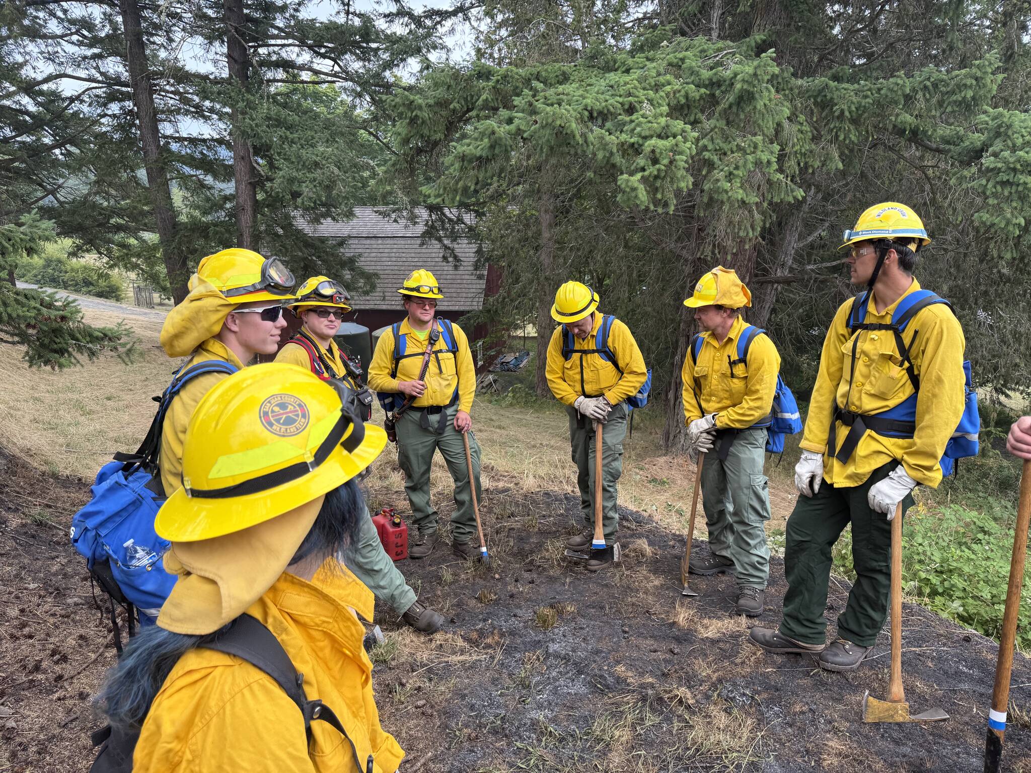 Wildland fire: A testament to island community cooperation | Rapid ...